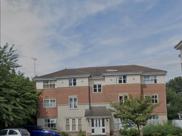 2 bedroom flat for sale