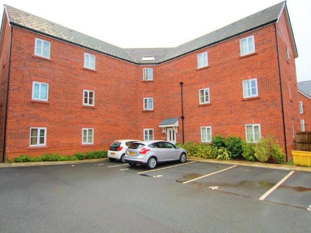 2 bedroom flat for sale