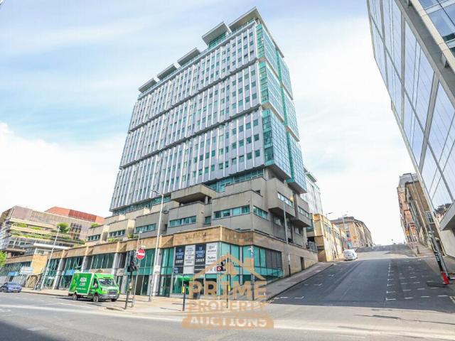 2 bedroom flat for sale
