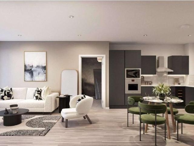 2 bedroom flat for sale