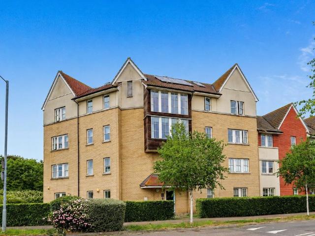 2 bedroom flat for sale