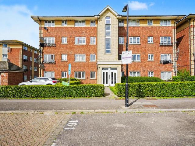 2 bedroom flat for sale