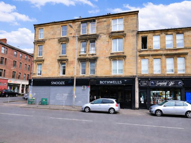 2 bedroom flat for sale