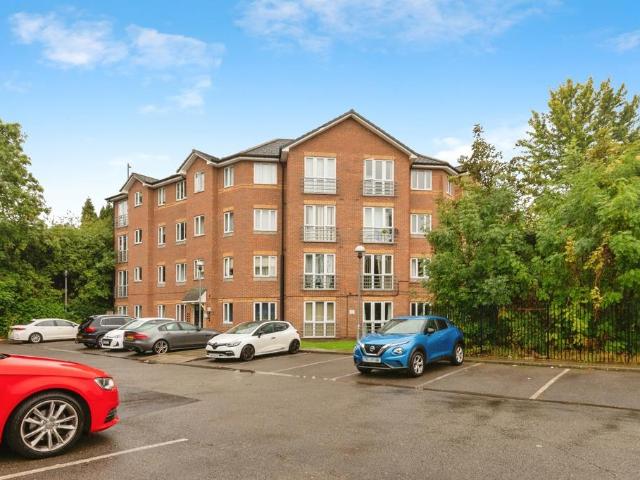 2 bedroom flat for sale