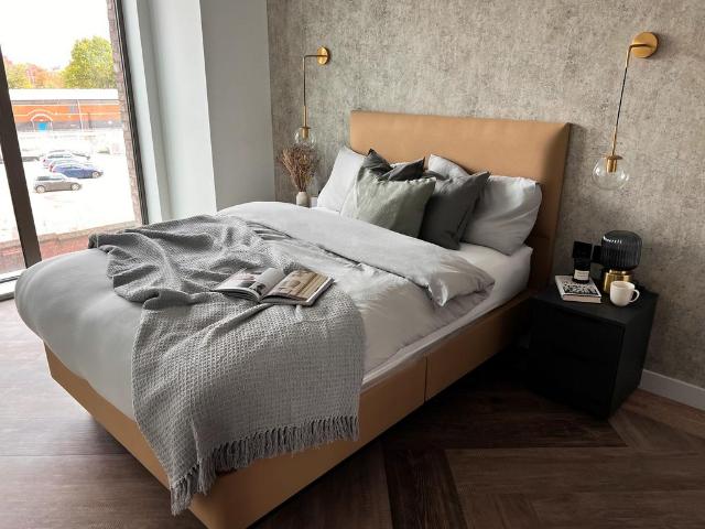 2 bedroom flat for sale