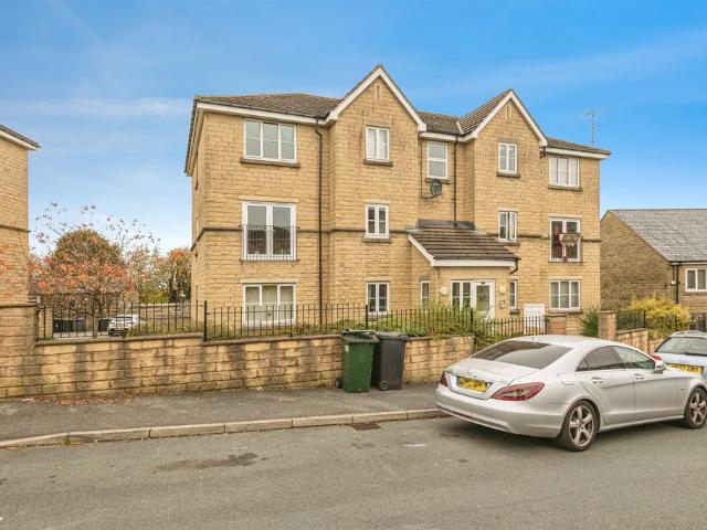 2 bedroom flat for sale