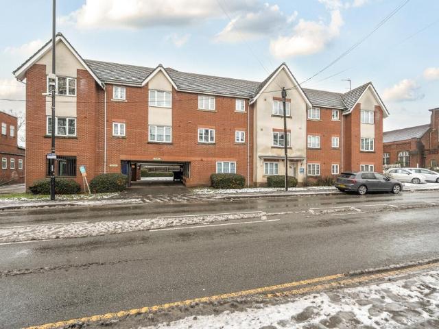 2 bedroom flat for sale