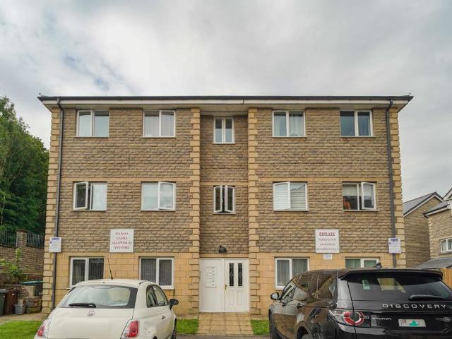 2 bedroom flat for sale