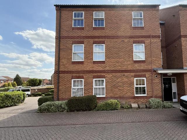 2 bedroom flat for sale