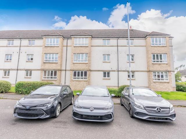 2 bedroom flat for sale