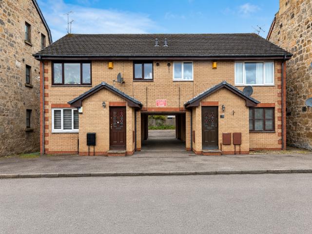 2 bedroom flat for sale