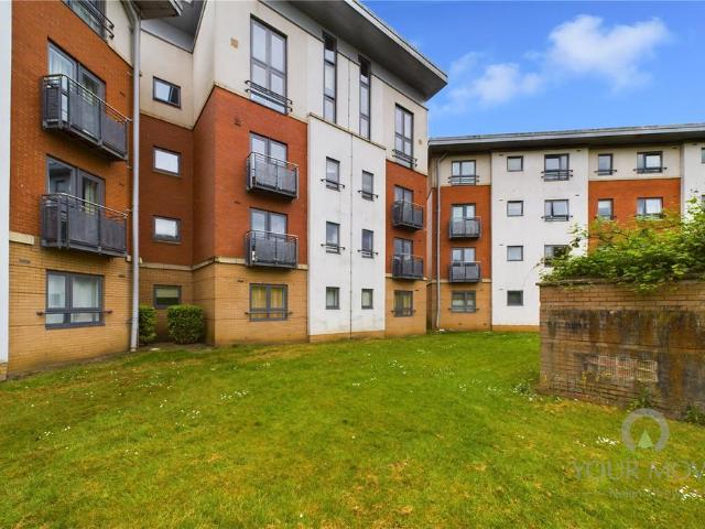 2 bedroom flat for sale