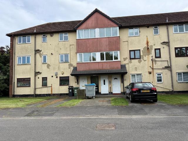 2 bedroom flat for sale