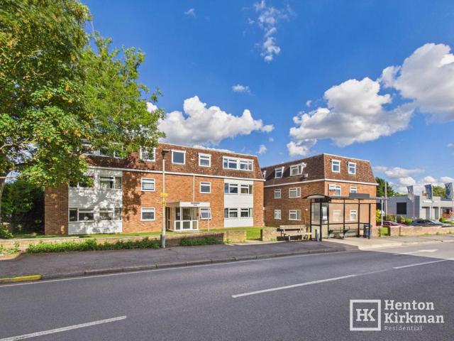 2 bedroom flat for sale