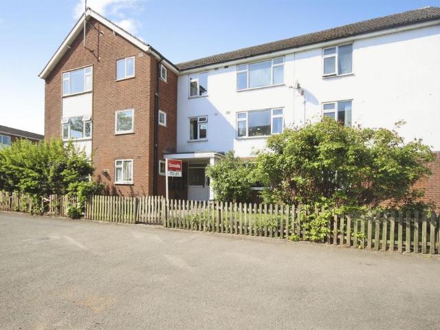 2 bedroom flat for sale