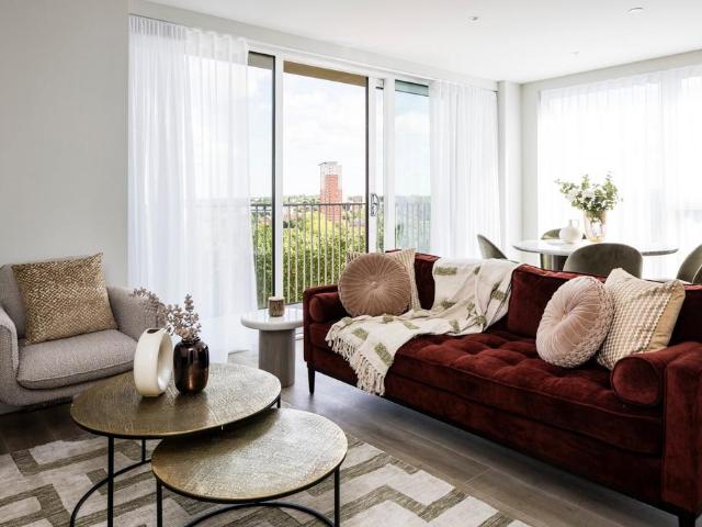 2 bedroom flat for sale