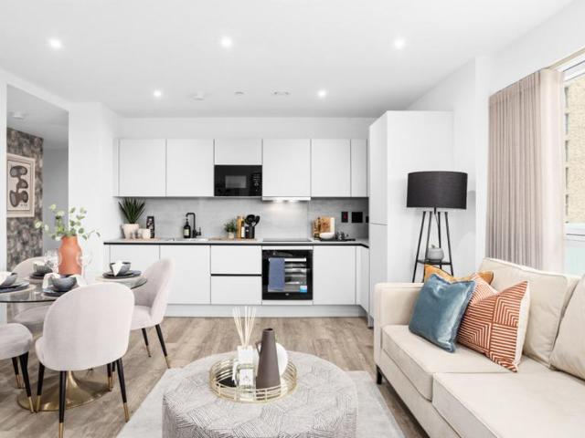 2 bedroom flat for sale
