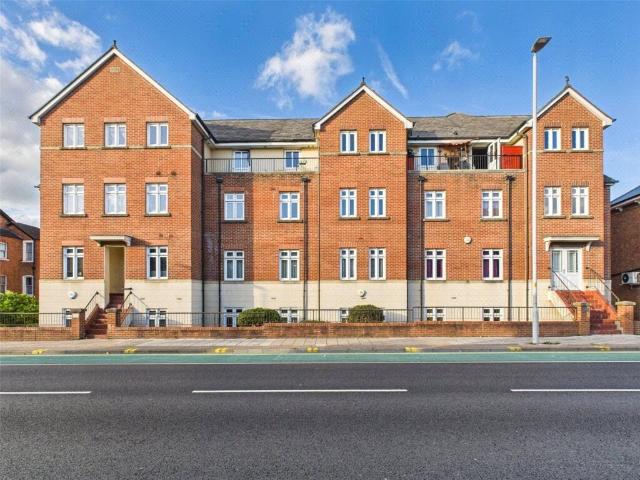 2 bedroom flat for sale