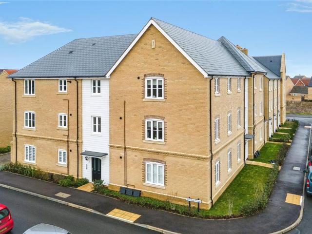 2 bedroom flat for sale