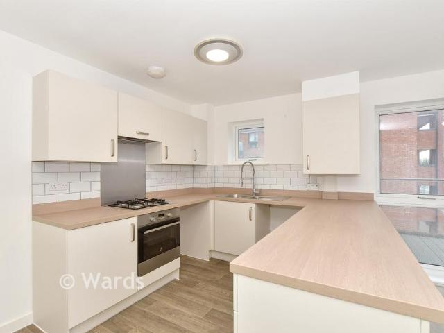 2 bedroom flat for sale