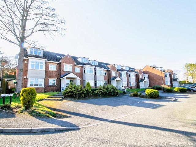 2 bedroom flat for sale