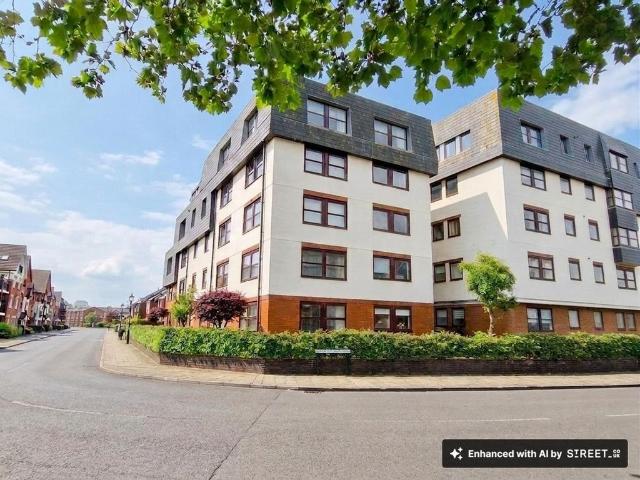2 bedroom flat for sale