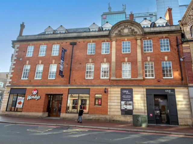 2 bedroom flat for sale