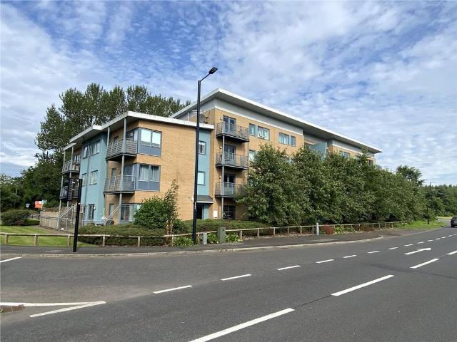 2 bedroom flat for sale