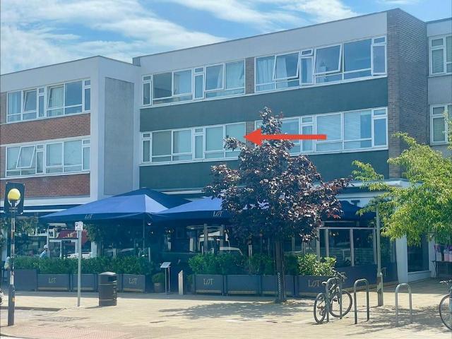 2 bedroom flat for sale