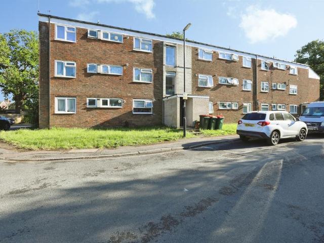 2 bedroom flat for sale