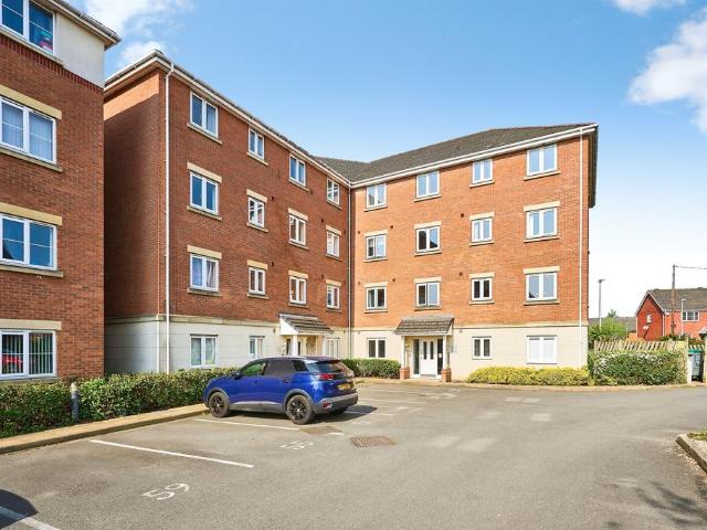 2 bedroom flat for sale