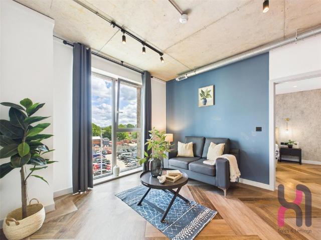2 bedroom flat for sale