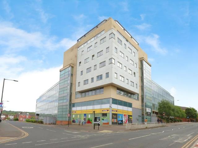 2 bedroom flat for sale