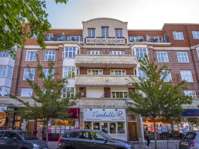 2 bedroom flat for sale