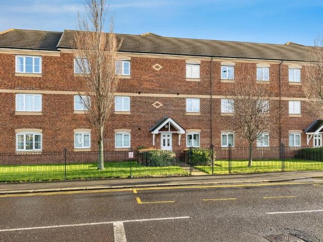 2 bedroom flat for sale