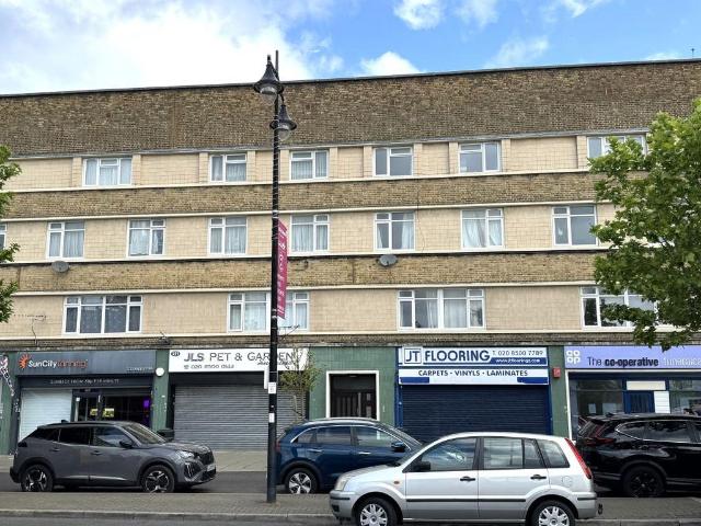 2 bedroom flat for sale
