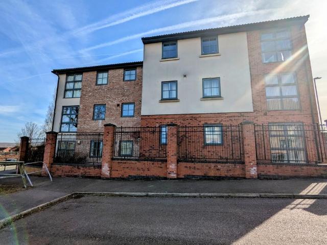 2 bedroom flat for sale