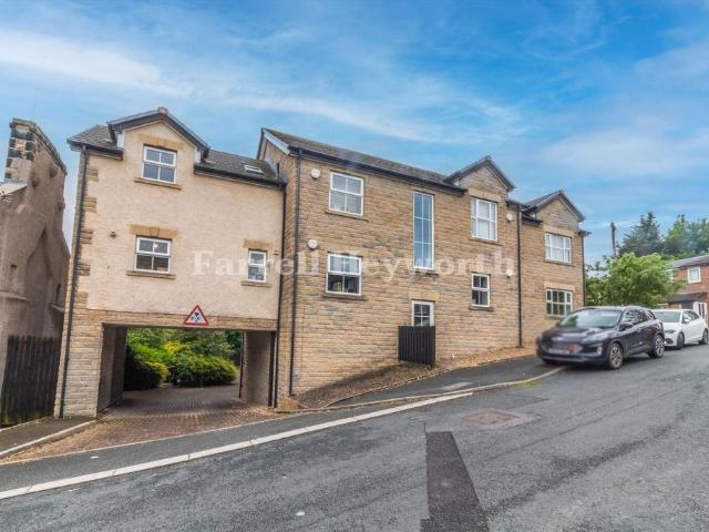 2 bedroom flat for sale