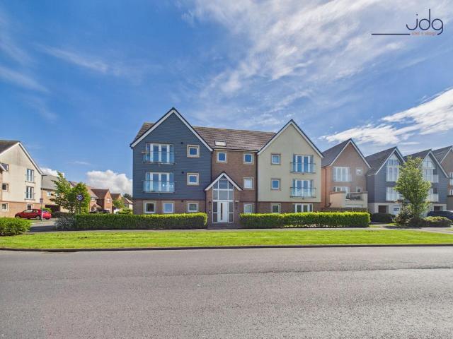 2 bedroom flat for sale