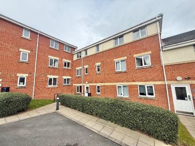 2 bedroom flat for sale