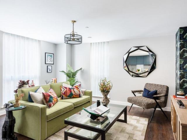 2 bedroom flat for sale
