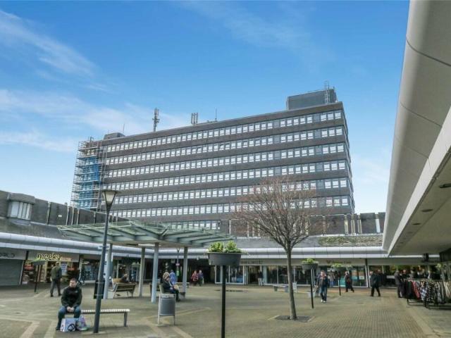 2 bedroom flat for sale