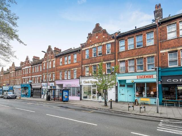 2 bedroom flat for sale
