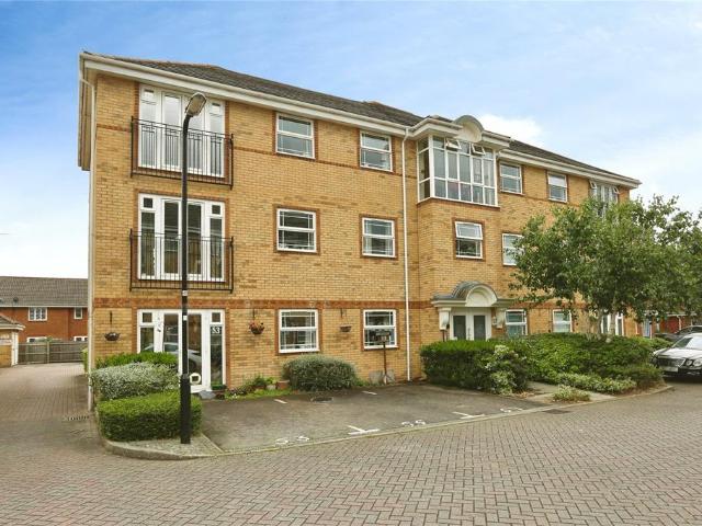 2 bedroom flat for sale