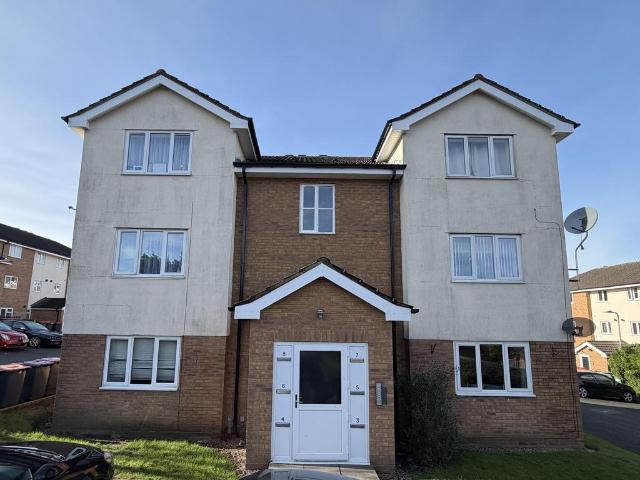 2 bedroom flat for sale