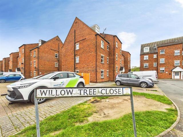 2 bedroom flat for sale