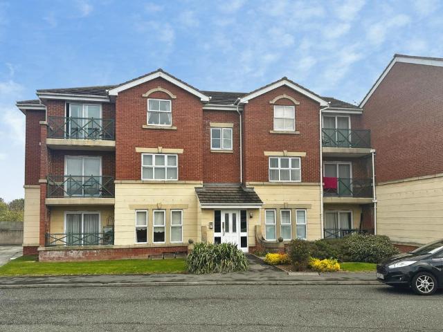 2 bedroom flat for sale