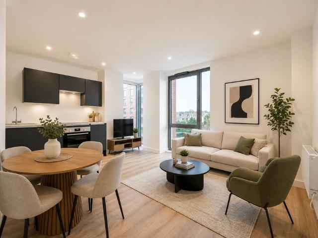 2 bedroom flat for sale