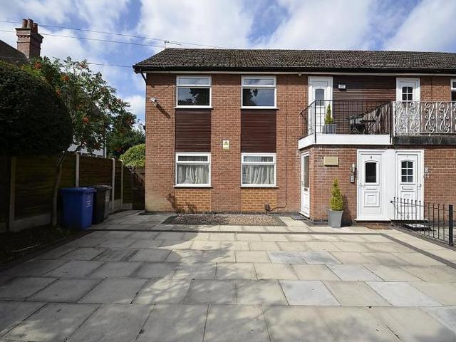 2 bedroom flat for sale