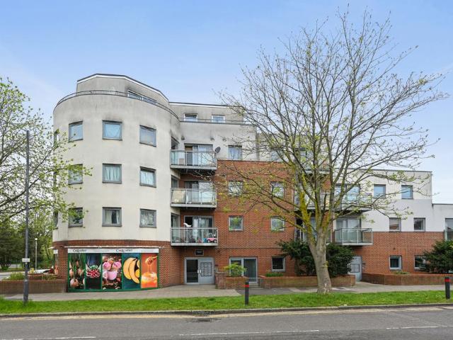2 bedroom flat for sale
